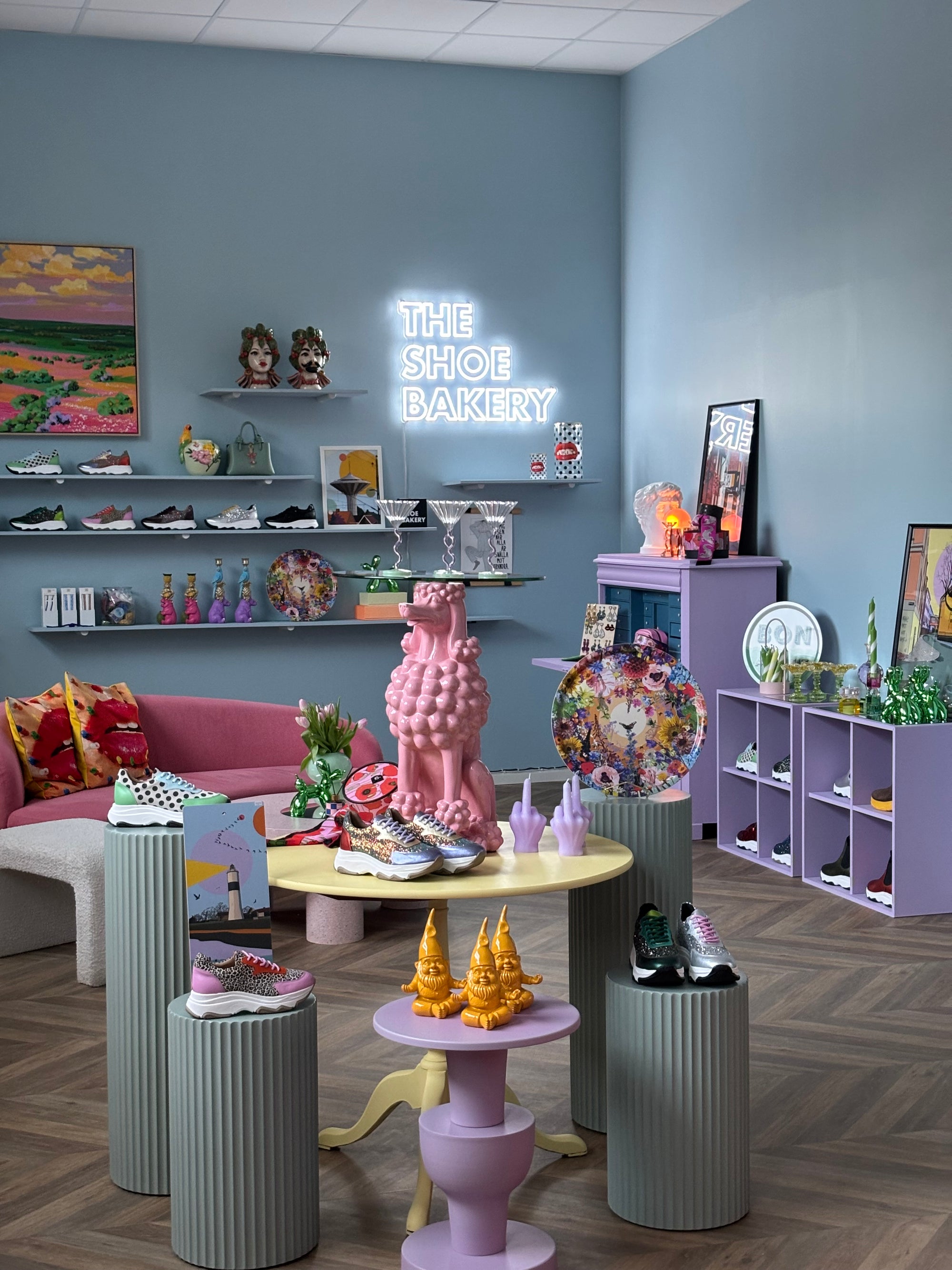 Shoes & Beyond – Shoes & Beyond